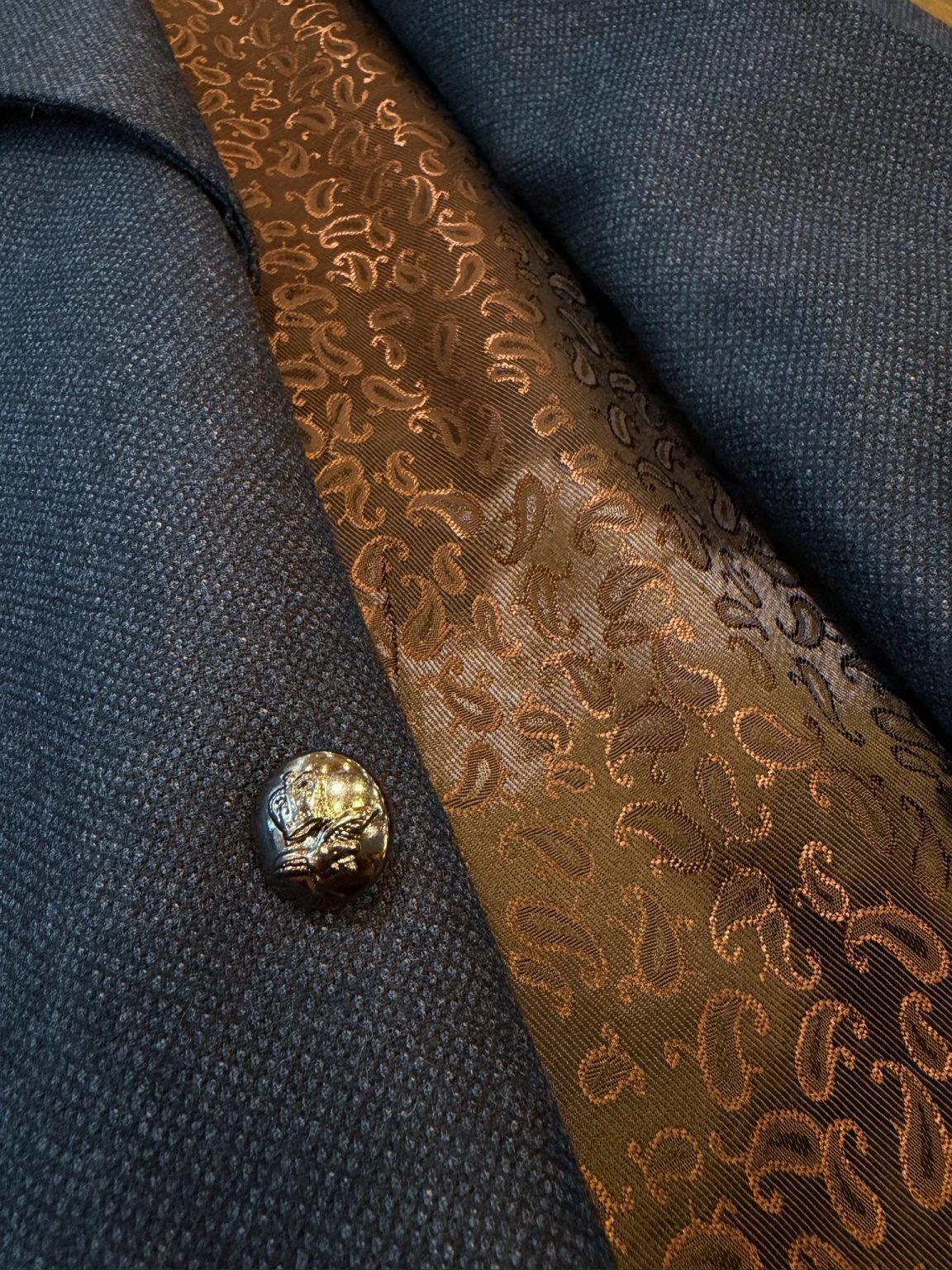Can You Wear a Tailored Vest Without a Jacket? | AMBFA Bangkok Tailor